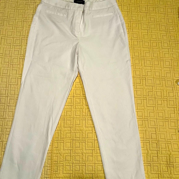 Talbots | Pants & Jumpsuits | Womens Size 6 White Talbot Capri Pants ...